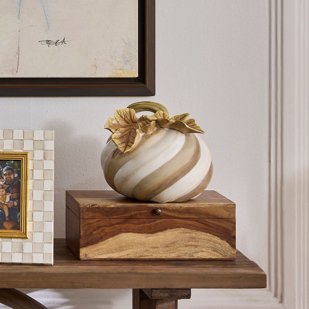 Mocha Swirl Twisted Stem Pumpkin by MacKenzie-Childs – |VESIMI Design|