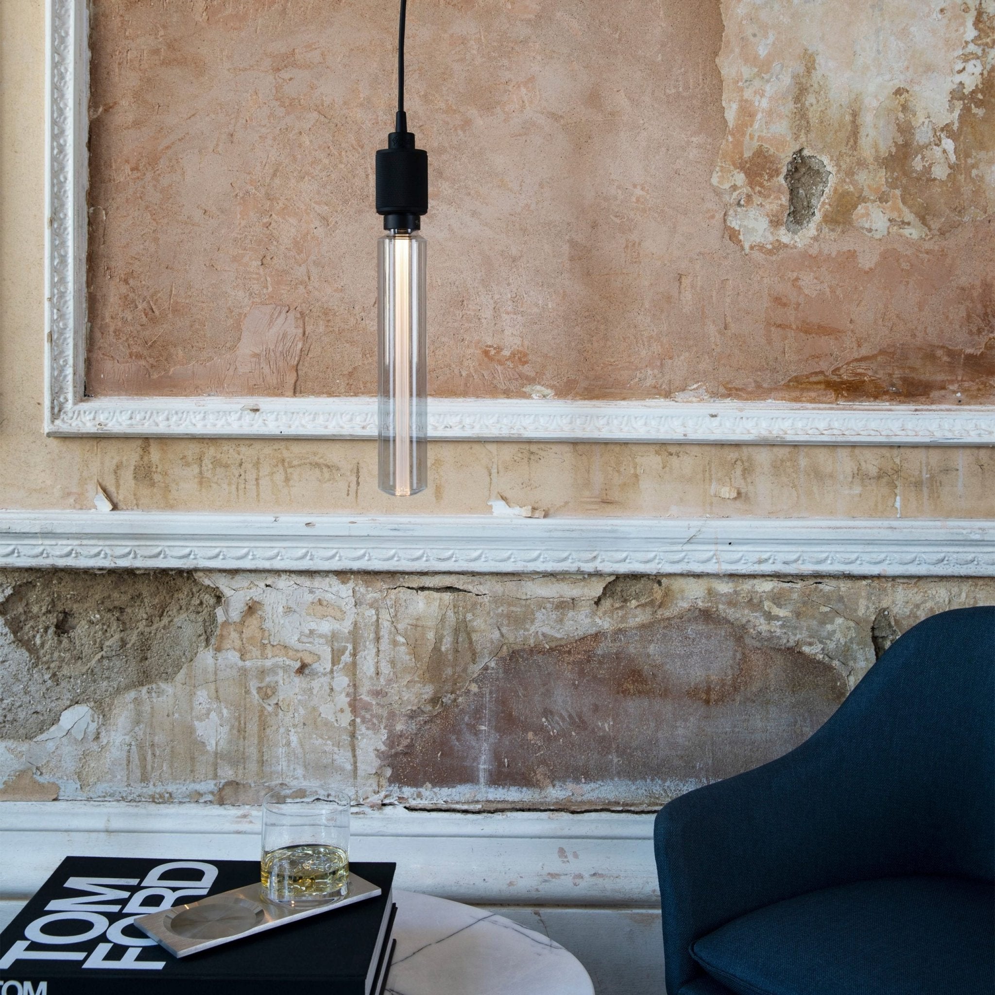 Industrial Pendant Light HEAVY METAL / Black – |VESIMI Design|